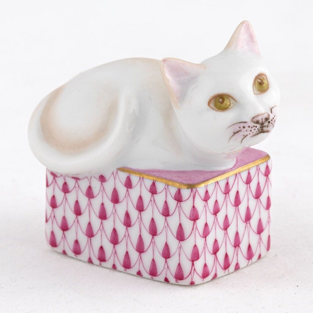 Herend Cat In Box Figurine – Fine Decor Direct