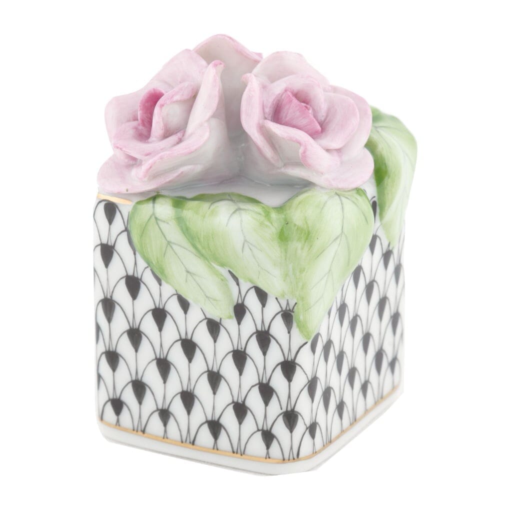 Herend Roses In Vase – Fine Decor Direct