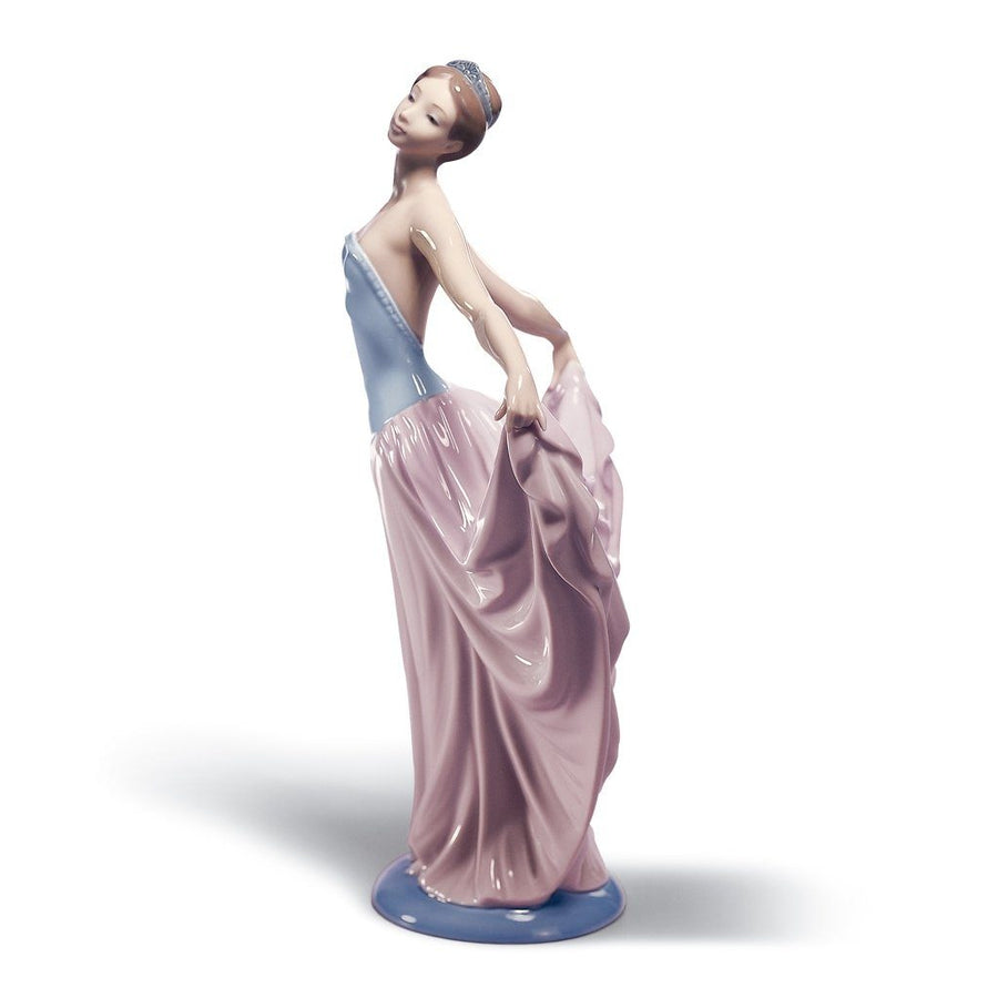 Lladro Porcelain Ballet & Dance Sculptures & Figurines – Fine Decor Direct