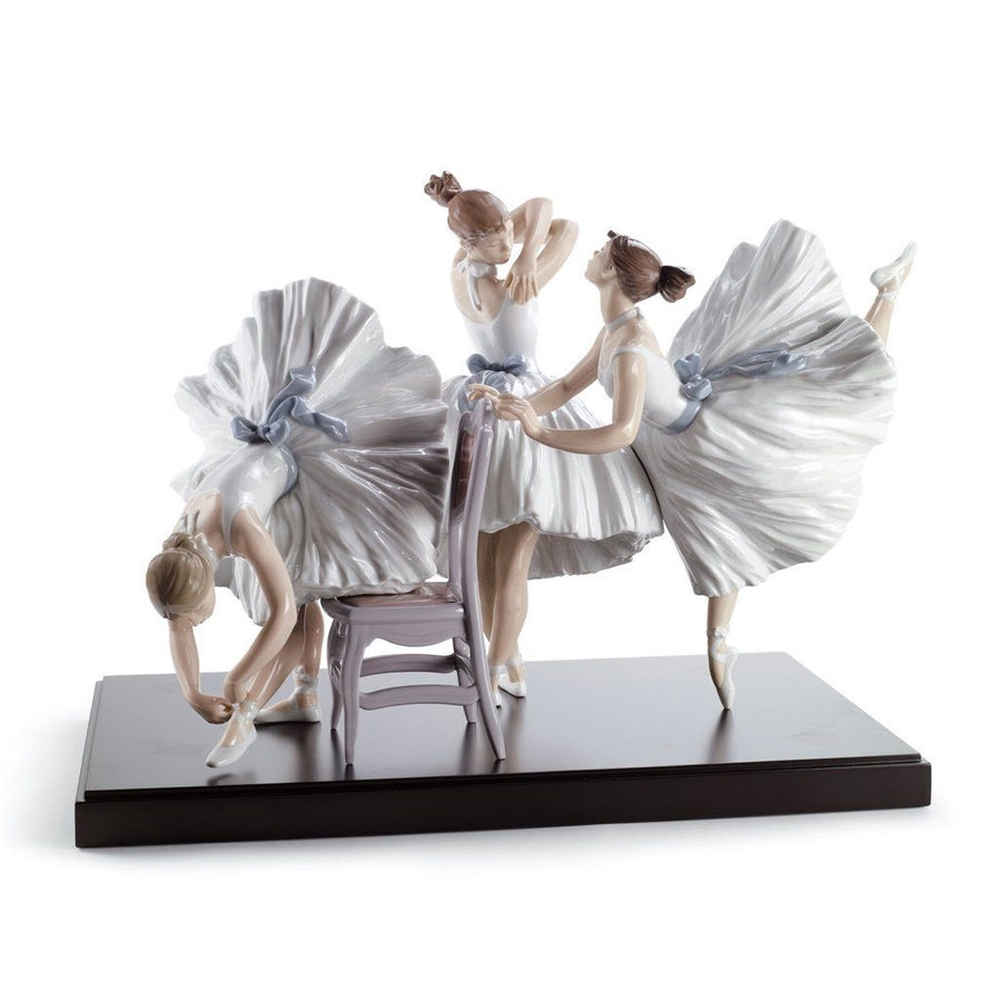 Lladro Porcelain Ballet & Dance Sculptures & Figurines – Fine Decor Direct