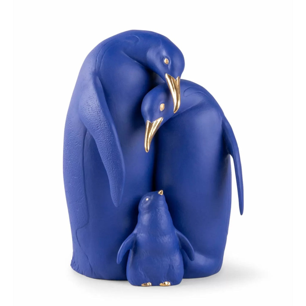 Lladro Porcelain Penguin Family Figurine (Blue-Gold) LE 500 – Fine ...